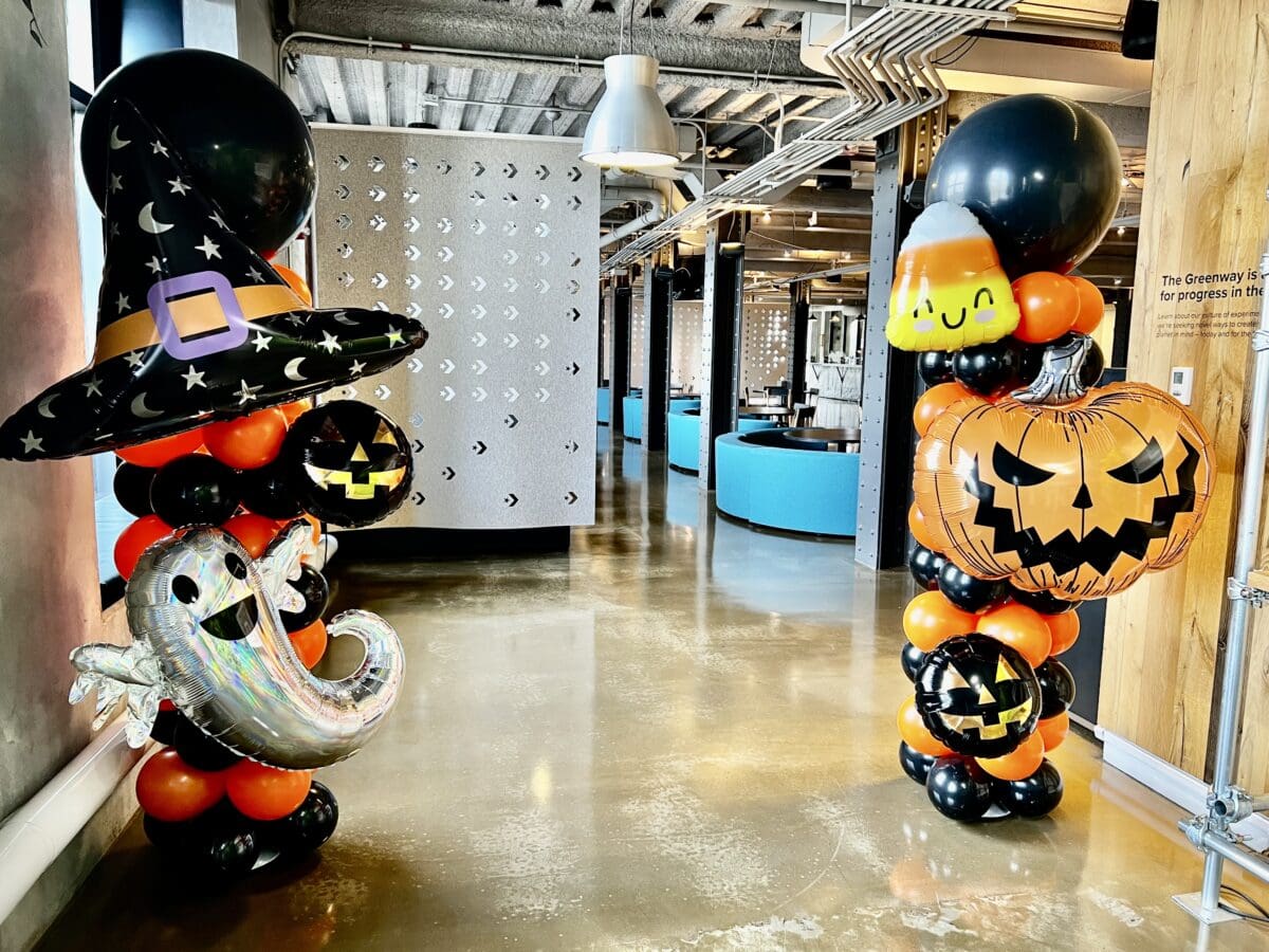 Balloon Columns – Boston Balloons Factory